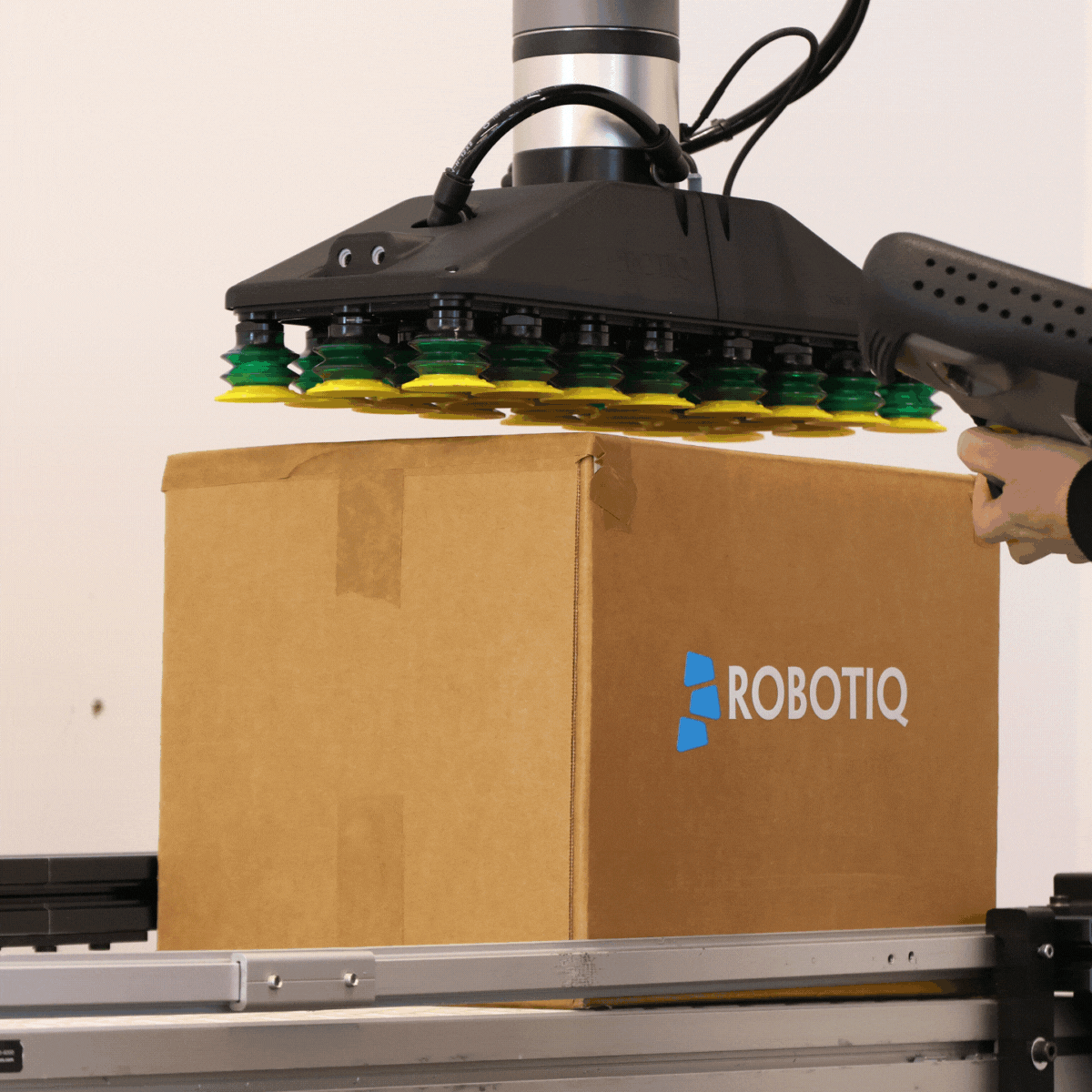 Five reasons why you should join Robotiq at Automate 2025 in Detroit